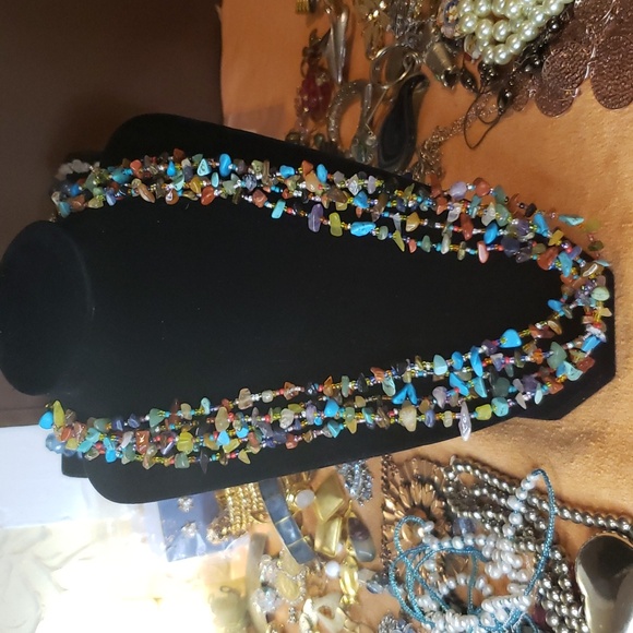 Source Unknown | Jewelry | Vintage Natural Stone Chip Necklace | Poshmark